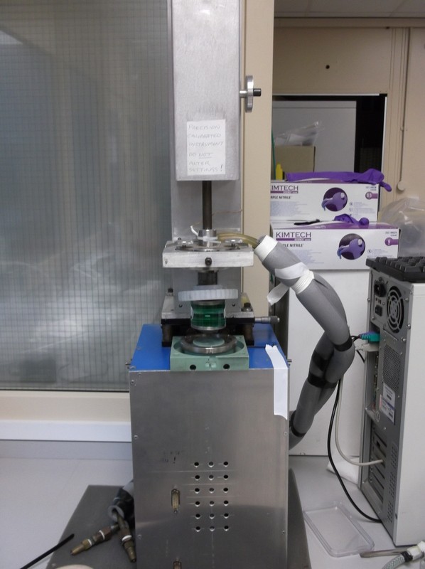 ISIS Unilever Extensional Shear Cell